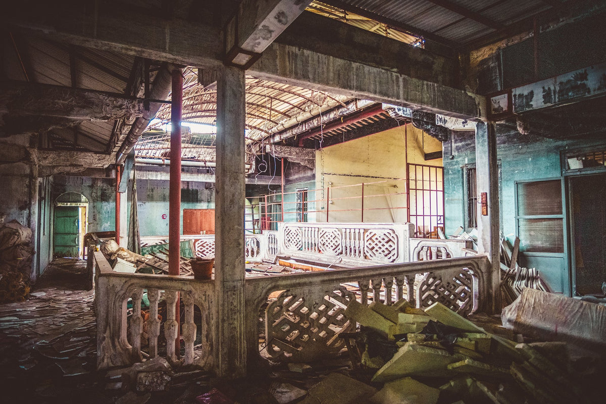 'The Faded Glory' book by Lau Wing Hong – Goods of Desire